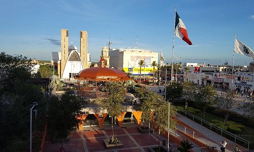 New violence erupted across the Rio Grande after a cartel boss was ...