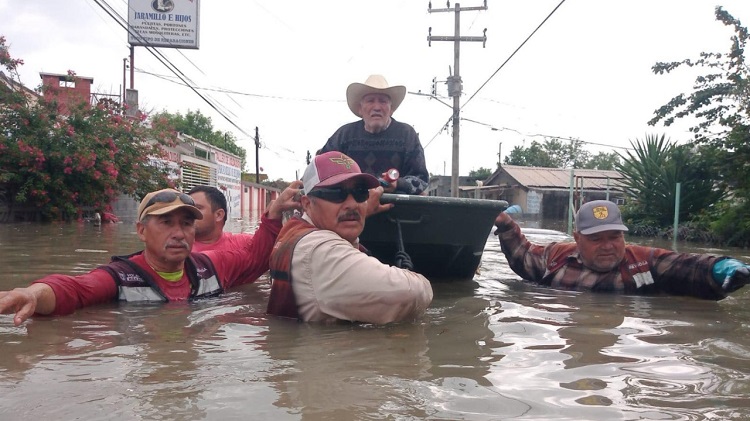 Chaos in Reynosa due to flooding after heavy rains