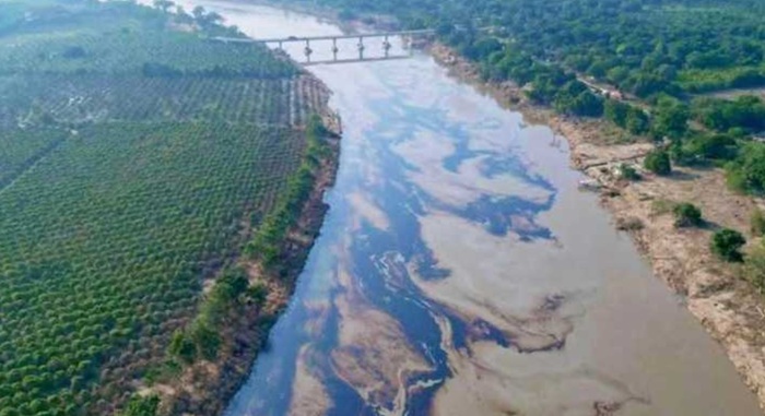 Oil spills in northern Veracruz compound deadly floods, raise fears of ...